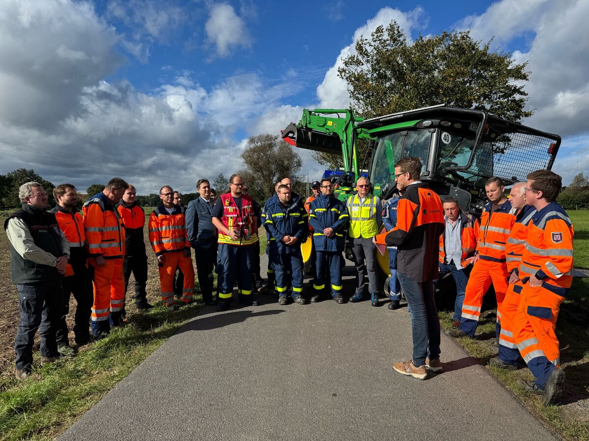 Hessen schließt Bau des ASP-Festzauns an der B45 ab | hessen.de
